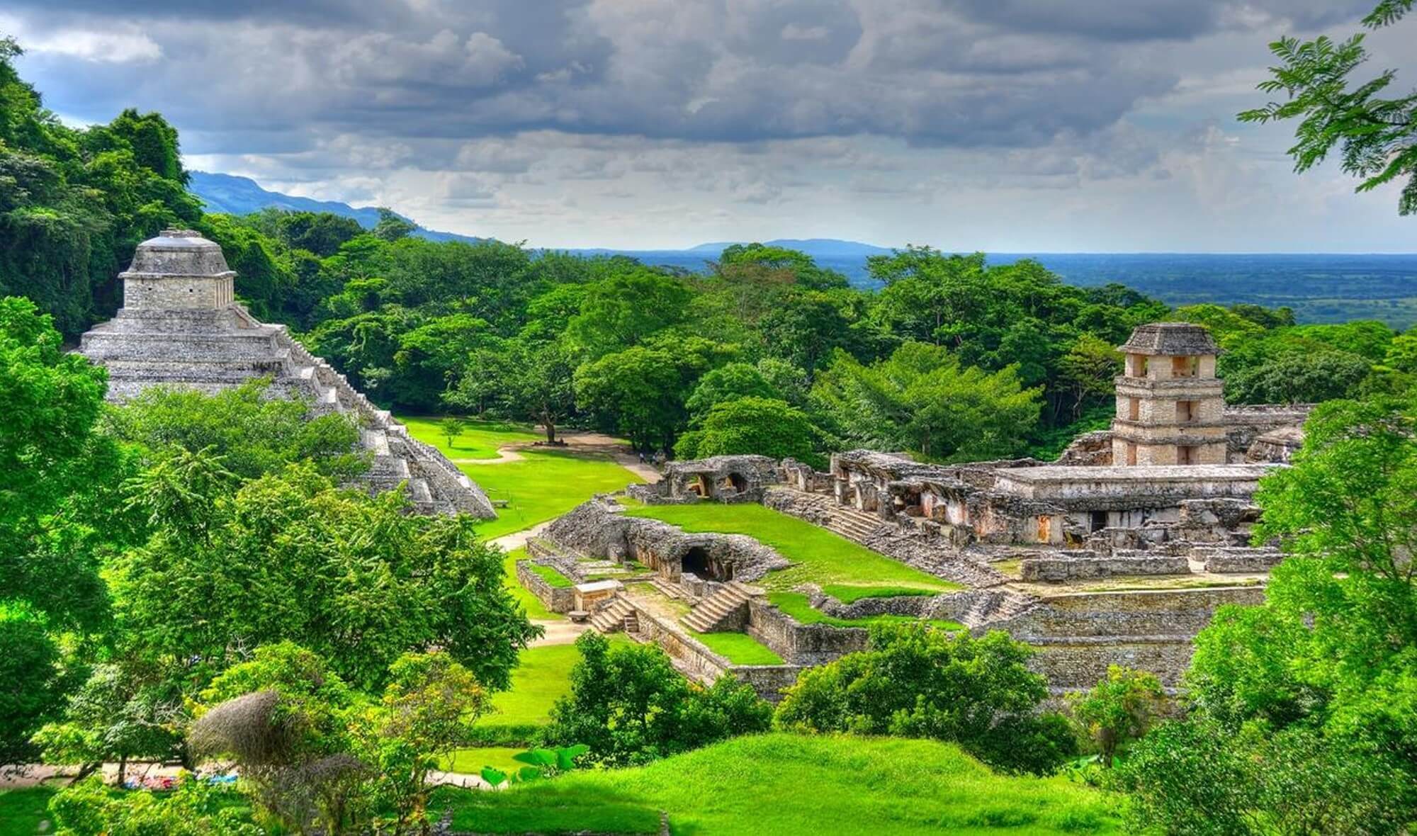 Die 10 wichtigsten Azteken- und Maya-Ruinen in Mexiko